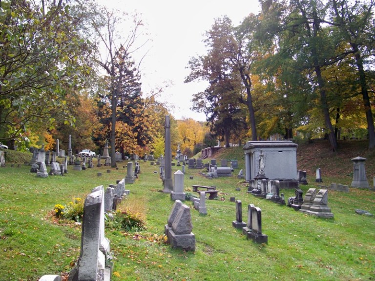 A visit to Mount Hope Cemetery | Skulls in the Stars